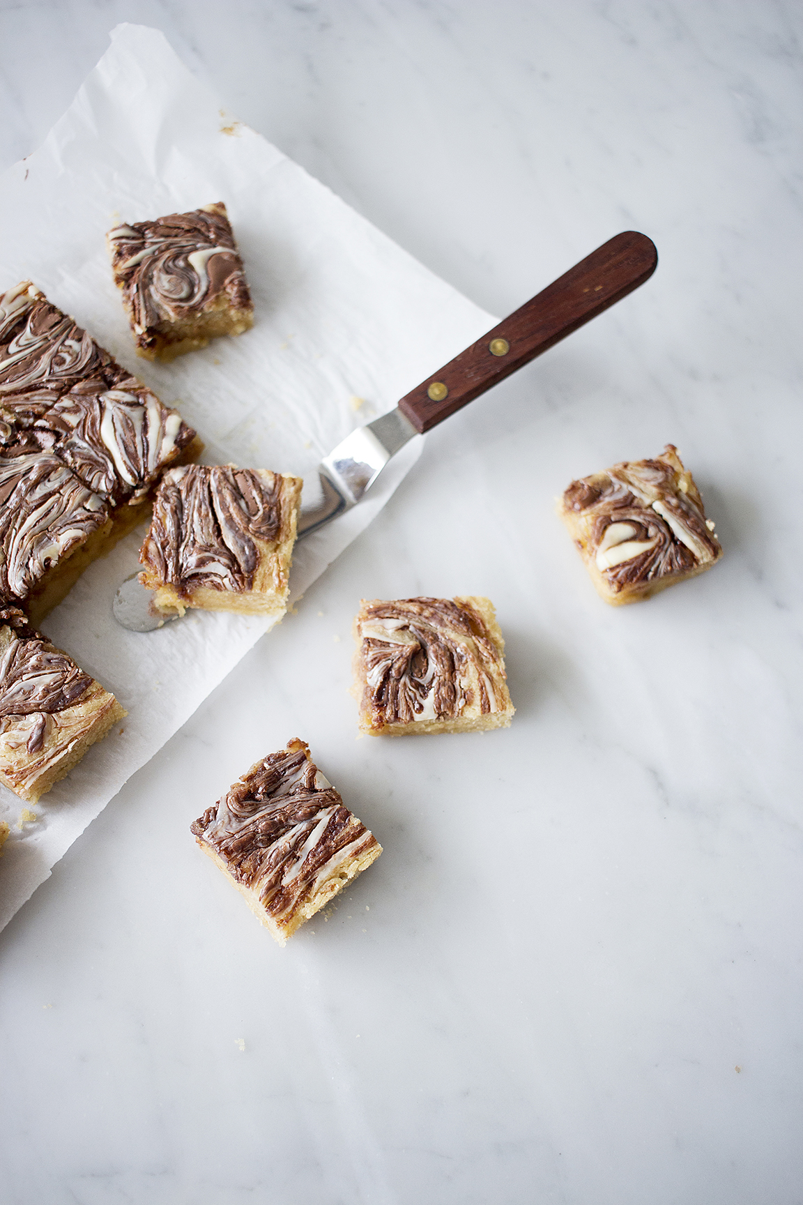 Nutella and Cream Cheese Marbled Blondies | Cravings Journal