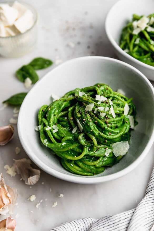 Tallarines Verdes (Peruvian Green Spaghetti) | Cravings Journal
