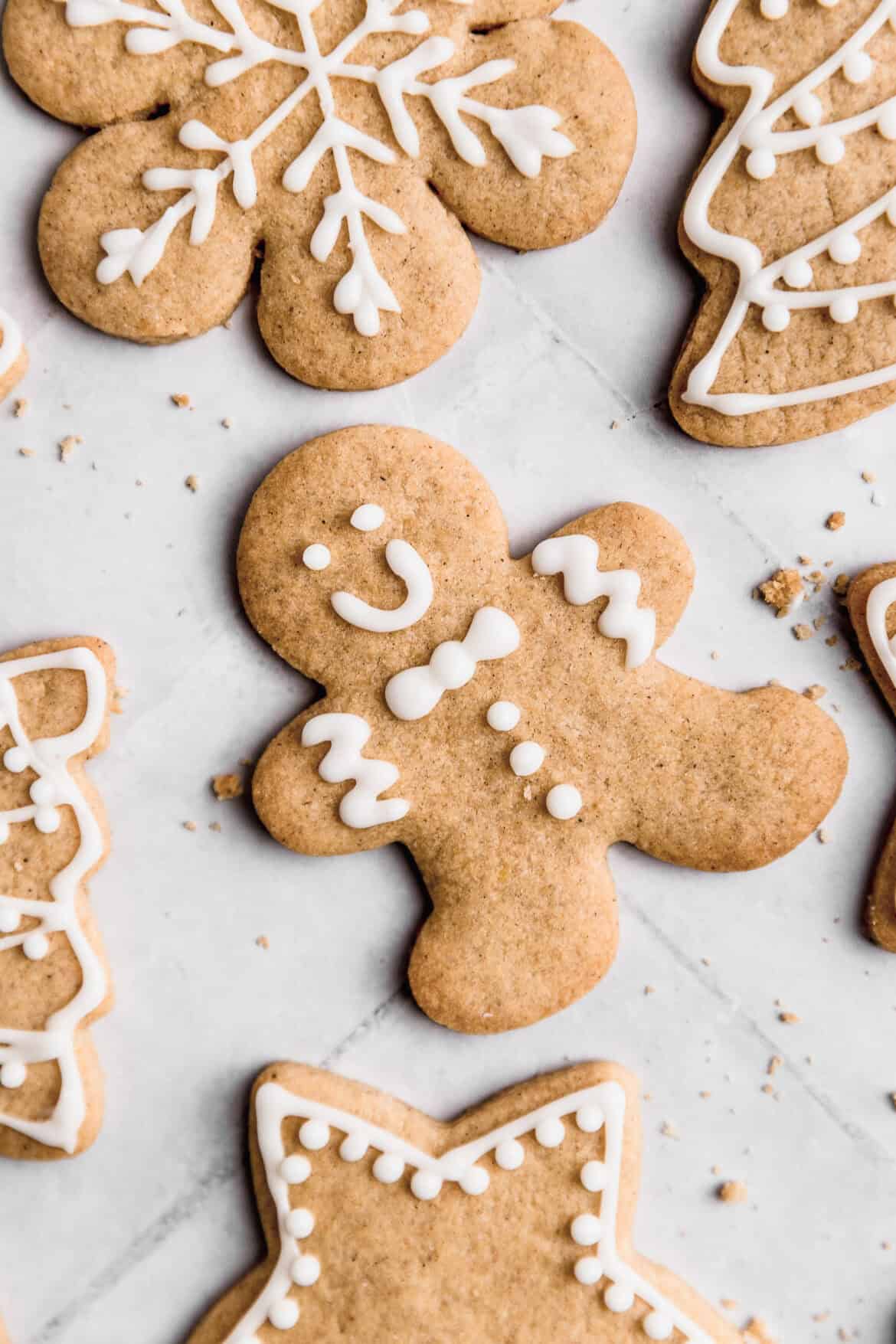 Easy Decorated Christmas Cookies (All White Ideas) | Cravings Journal