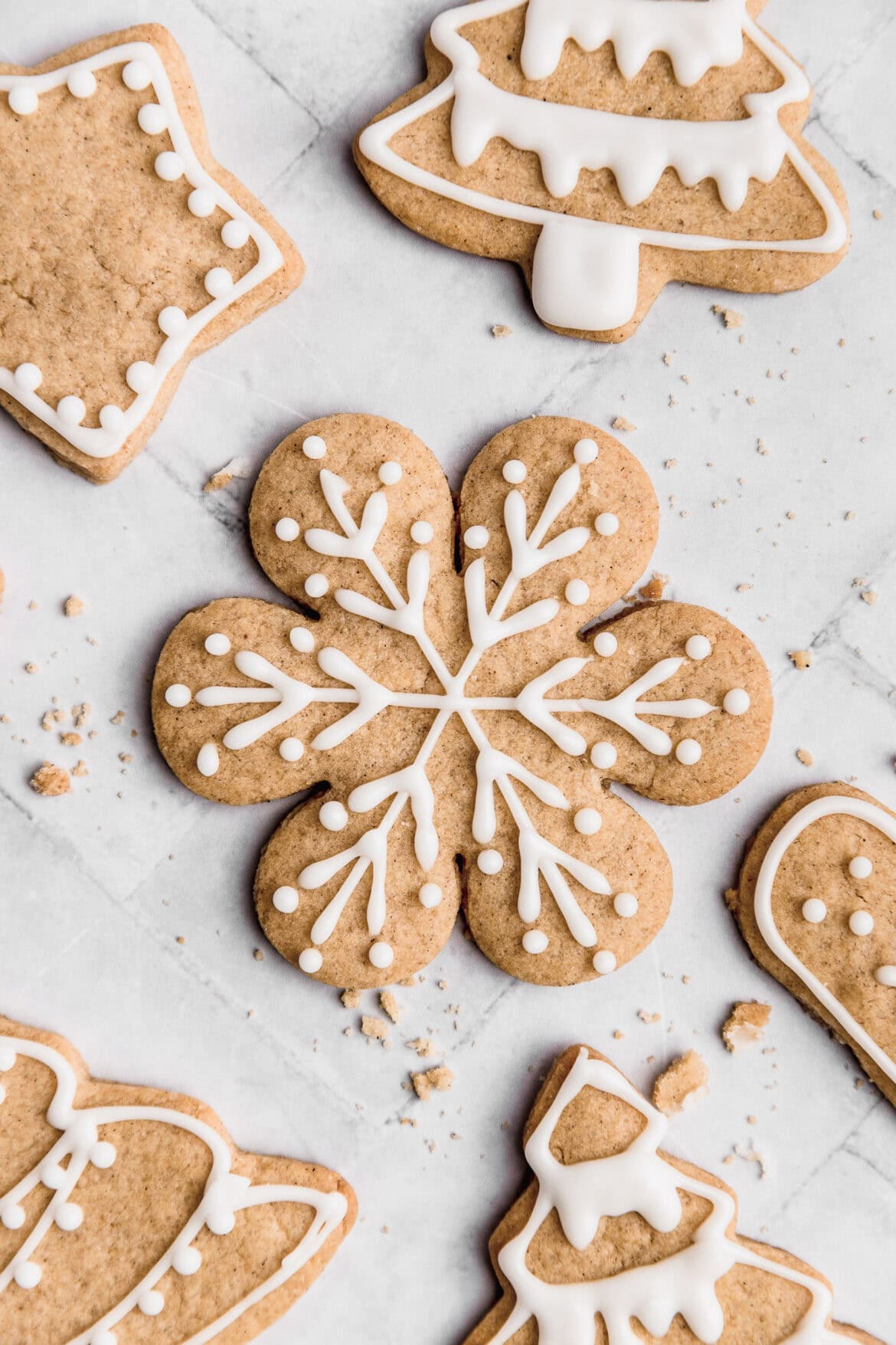 Easy Decorated Christmas Cookies (All White Ideas) | Cravings Journal