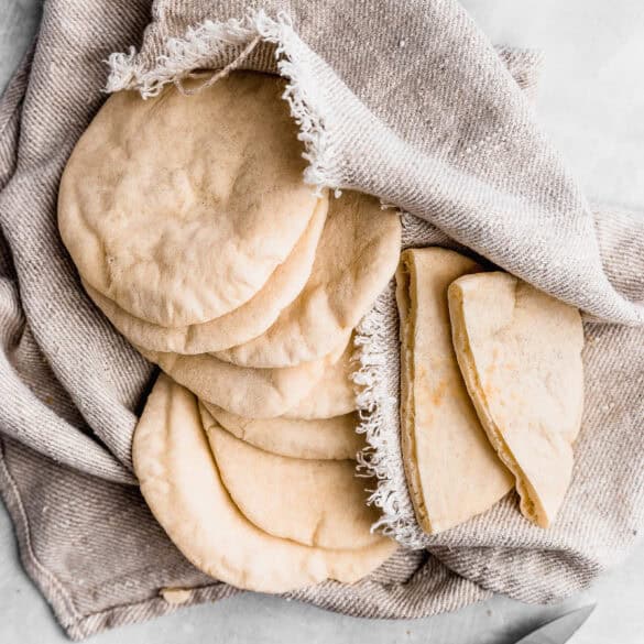 Pitta bread (pita bread) | Cravings Journal